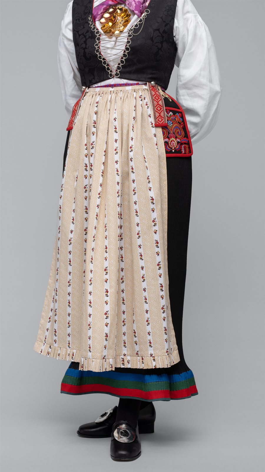 Forkle - Bunad fra Vest-Agder med plissestakk - Agder - Norsk Flid nettbutikk og bunader